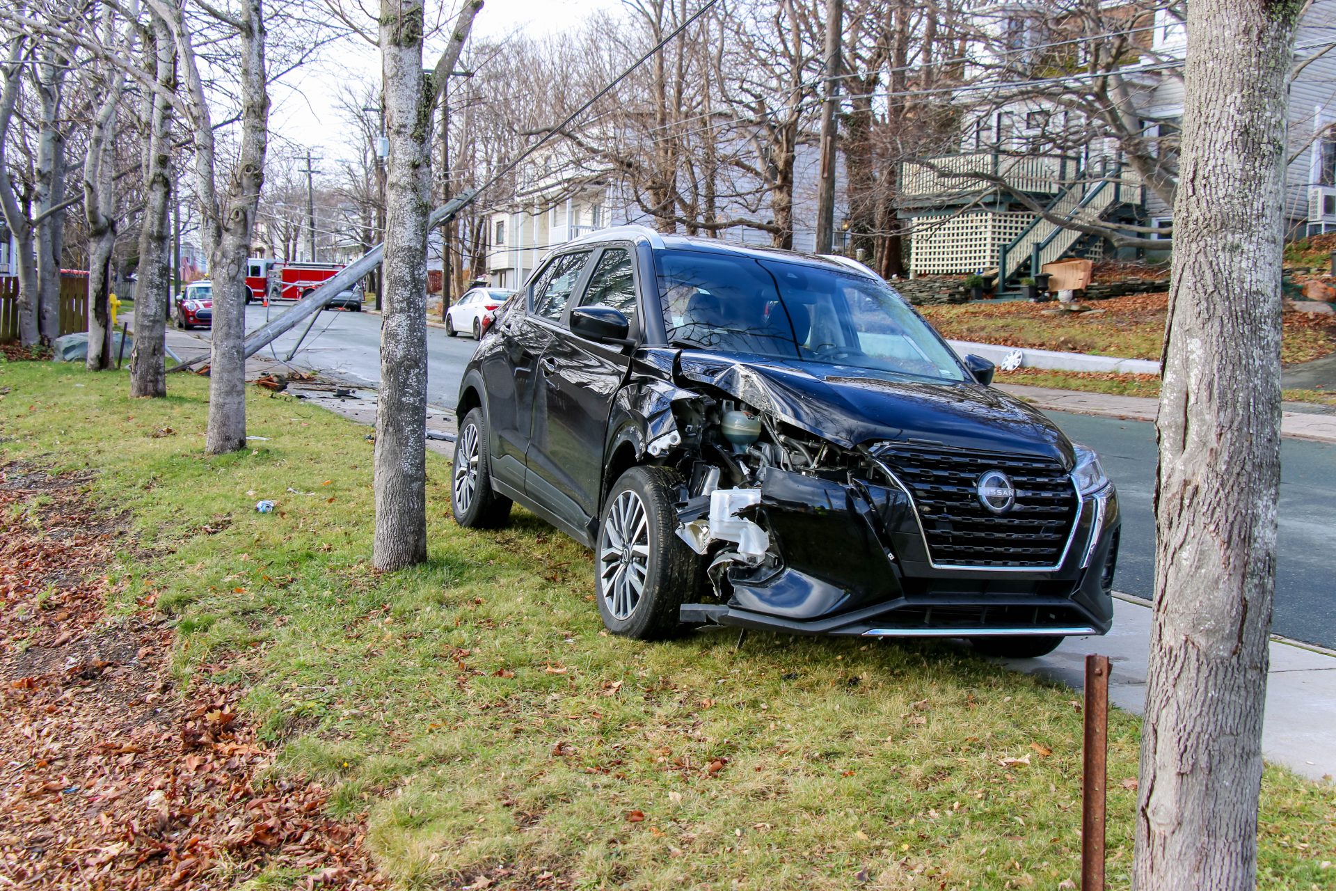 Single-vehicle crash downs utility pole, prompts street closure - NTV